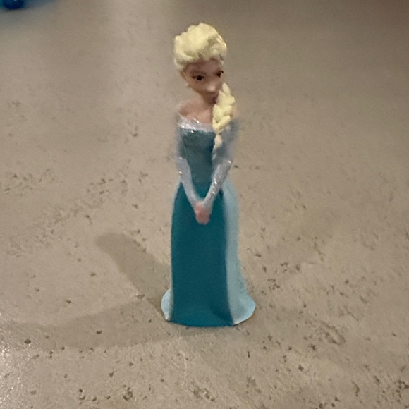 Tonies | Toys | Elsa Frozen Disney Tonie Figurine | Poshmark